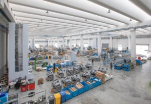 14 Warehouse Types + Benefits of Each Type of Warehouse