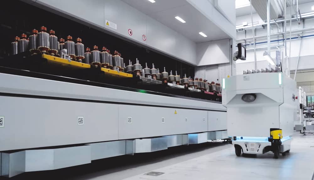 Modula Integrations With MiR’s Autonomous Mobile Robots