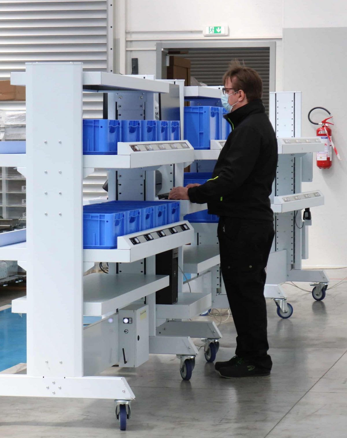 Order & Warehouse Picking Cart Solutions | Modula