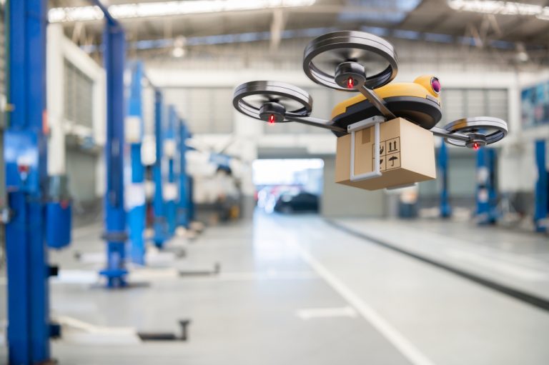 Top 12 Warehouse Technologies Explained + Benefits of Each